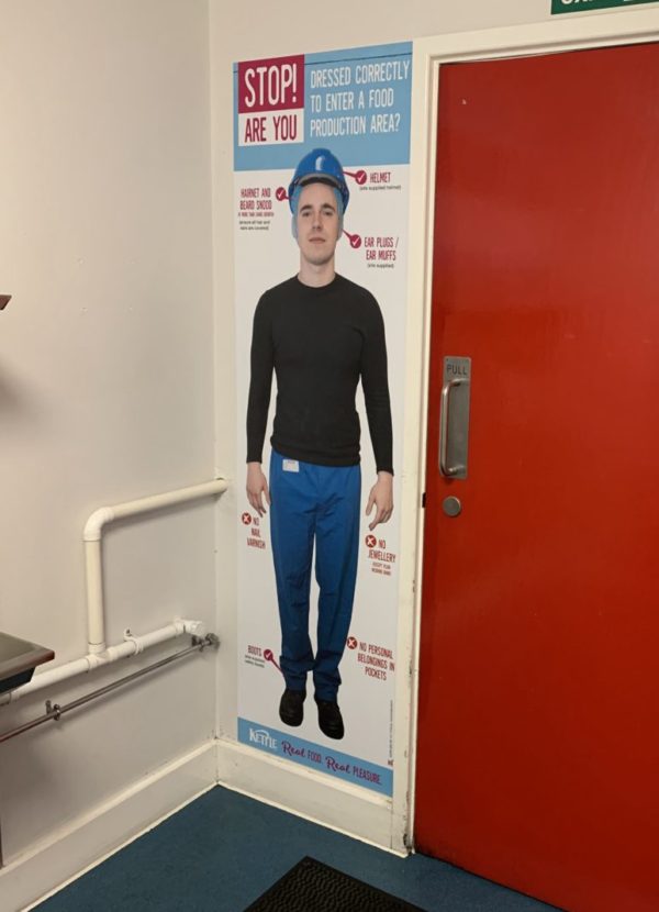 Are you dressed correctly to enter this area? | My Visual Management