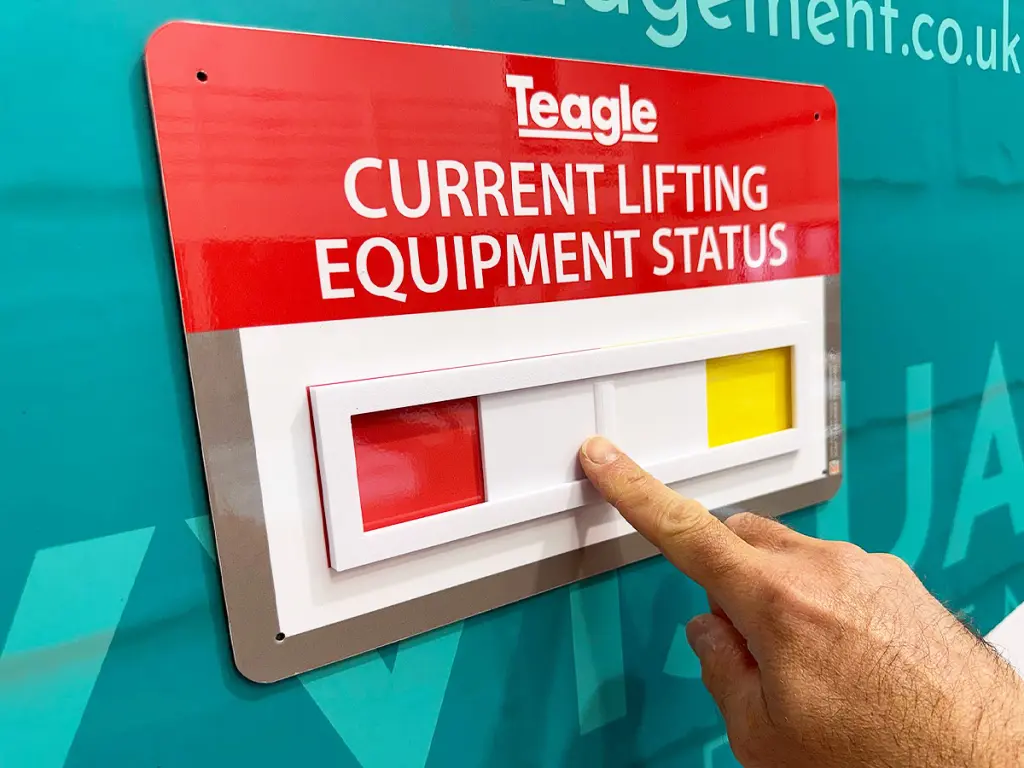 Equipment Status Indicator